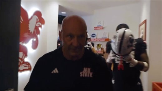 Picasso With A Camera ⛹🏿‍♂️ on Instagram: "Nights like this at AmFirst Stadium."