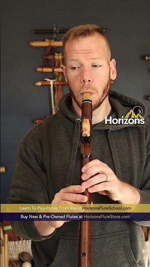 Gliding | 1110 Woodsounds Performance Buffalo Walnut Mid A Native Flute