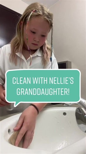 When you get Nellie’s granddaughter to clean the office bathroom 🧼 #nelliesclean #cleantok #cleaningproducts #cleaningtiktok #cleaninghacks #cleanwithme #cleaningtiktok #cleaning #clean