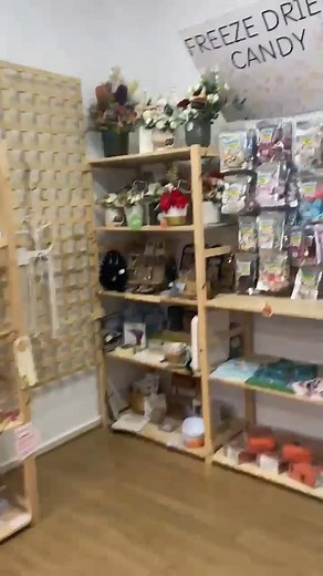 ✨ NEW IN STORE - Neanz Blooms ✨ Janine makes gorgeous artificial flower arrangements in ceramic pots. We've got a range of sizes and styles in store including Poinsettia arrangements for Christmas. You'll find her shelves on the main room window and in our carpark room. #artificialflowers #fauxflowers #christmasgifts #teachergifts | The Shop of Little Shops