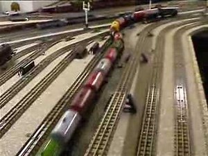 Hornby Dublo. Rons double deck layout 03