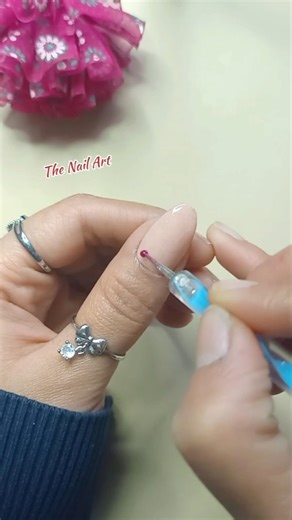 easy dotted nail art tutorial 💅✨#easynails #nails #tutorials