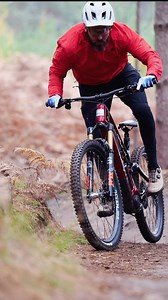 2.1K views · 31 reactions | The new Whyte ELyte Evo landed today! It’s got a Bosch CX motor, MX wheels and is red hot! Detailed review on the website now. #emtb #ebike #boschebikesystems #whyte | MBR Magazine | Facebook