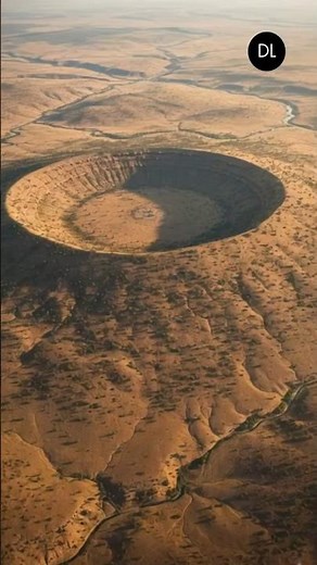 World's Largest Asteroid Crater - The Vredefort Crater Explained!