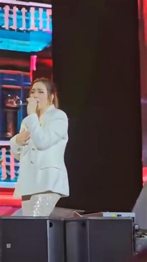 #YourPassportToTheWorld with Power Diva Angeline Quinto 💖💖💖 - lee villacorta #AngelineQuinto #AQsAngels #jeddah | AQ's Angels