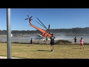 UNBELIEVABLE Firefighting Helicopters Caught on Camera
