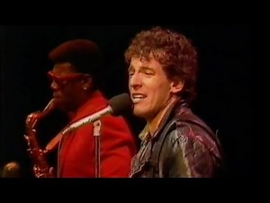 Cover Me - Bruce Springsteen (live at Parc de La Courneuve, Paris 1985)