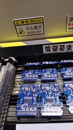 siqi_pcb on Instagram: "PCBA one-stop service: cloning, chip decryption, design, component procurement, assembly and production! From Shenzhen, China! Contact me for quotation and more services! WhatsApp/WeChat：+86 13077961654 E-mail：lunapcba@163.com #elektro#defcon#touchboard#lattepanda#electronicstore#airpods#bilisimteknolojileri#electroniclovers#electricalengineering#embededsystem#vicfirthsticks#electronicsbasic#recordingstudio#cubesats#focusrite#drummersofinstagram#bldc#microcontroller#keysi