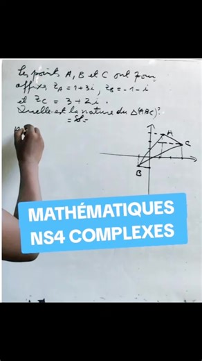 Mathématiques au secondaire : Introduction aux nombres complexes