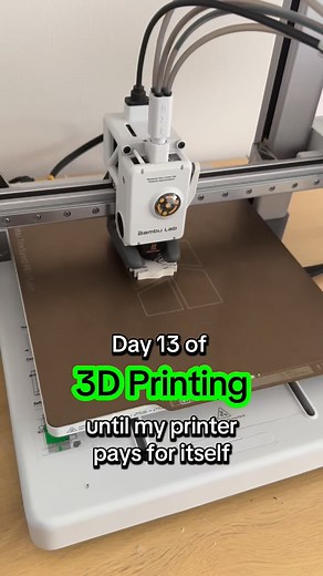 I struggled to find a simple human anatomy model online that was not flat and I didn’t have the time to make one from scratch. So it’s not an exact match - the length is about half and it has 6 organs instead of 9. But for under $3, I think it’s worthwhile! Also, the 3D printed organs are more detailed, and additional organs can always be added with a click of a button and some filament. I’d say this print was worth it! Now to make a tiny hospital gown for this patient… #3dprinting #bambulab #ma