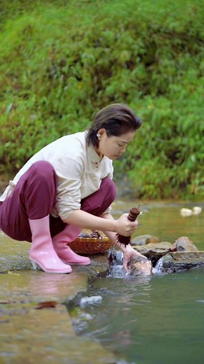 Homemade natural Polygonum multiflorum shampoo soap for healthy hair | Starcast