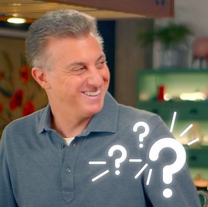 25K views · 340 reactions | Veio aí spoilers do terceiro episódio do Receitas com Calabresa ❤ Na próxima sexta-feira, Dani Calabresa irá receber um convidado muito especial: Luciano Huck. E aí, será que essa dupla se aventurando na cozinha vai render boas risadas? Nós temos certeza que sim! Assista, dia 12/08, às 11h, no Globoplay e acesse o site para acompanhar conteúdos exclusivos: https://bit.ly/3zMb370. #ReceitasComCalabresa #SaborQueTemPoder | Perdigão | Facebook