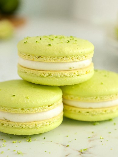 5.8K views · 201 reactions | Learn how to make these delicious lime macarons! They're filled with tart lime curd and creamy key lime buttercream, and are absolutely delicious! Get the recipe here: https://chelsweets.com/lime-macarons/ | Chelsweets | Facebook