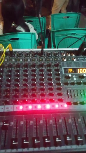 #ashley #fypシ゚viral #soundsystemkefamenanu #kefamenanuttu #fypシ #insana #tonbesi @丂乇ᐯ乇几ㄒ乇乇几🎖️ @WNLIHGTING🚦🚥