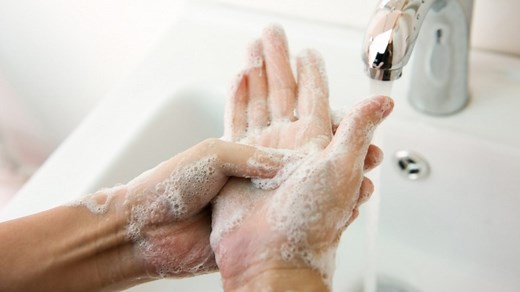 Coronavirus: How to wash your hands - in 20 seconds