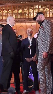 286K views · 3.5K reactions | PART TWO INCOMING. Usyk & Fury run back their instant-classic on Dec 21  | Top Rank Boxing | Facebook