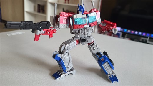 Customs: - What spray paint is safe for Transformers?