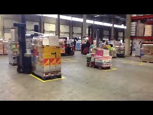 Robopac Robot stretch wrapping machine for Logistic Industry