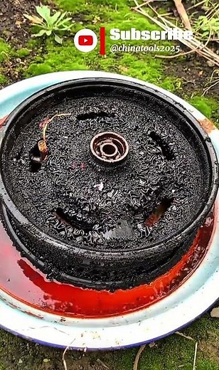 How to Clean a Rusty & Greasy Metal Part 😱 | Extreme Oil & Rust Removal #diy