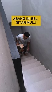 81K views · 1.1K reactions | beli gitar mulu . Gitar: Putanza (400k) link pembelian di bio gua ya #reels | Tutorial Gitar - Arya Nara | Facebook