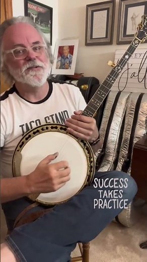 Lesson 13 - Bluegrass Banjo in a Minute