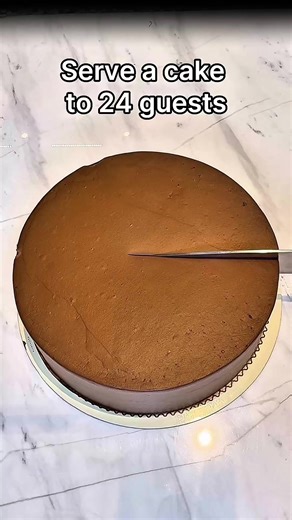 Serve a Cake for 24 Guests: Easy Cake Hack Guide