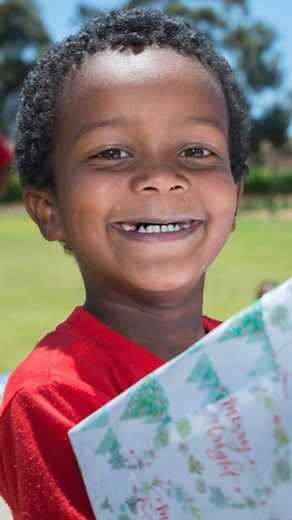 309 reactions · 112 shares | Bringing pure joy to young hearts, one Santa Shoebox at a time. ❤️ This little boy's story of receiving his first #SantaShoebox warms our souls and fuels our mission to make the world a brighter place, one smile at a time. | Santa Shoebox Project | Facebook