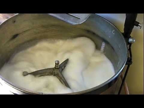 1912 Easy Washing Machine