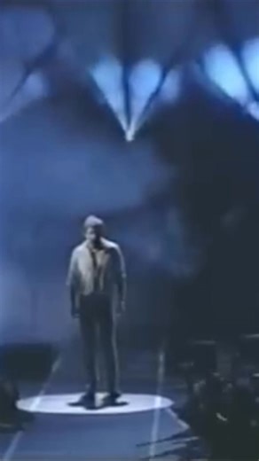 🇺🇸 Bruce Springsteen - Streets of Philadelphia | L'oeil musical