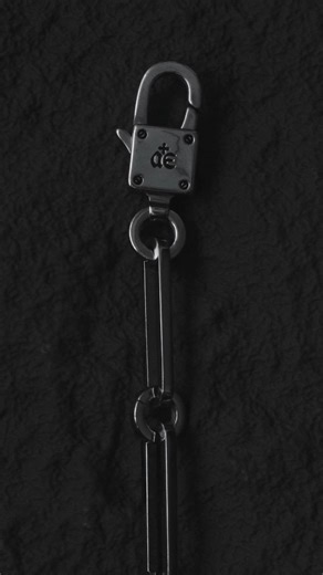 Get in closer for a close-up on the Paradox in duo-tone. A sleek embodiment of dualities in contrasting high-shine elements, linked in all of its 316L stainless steel glory—providing a tarnish-free, hypoallergenic, waterproof, and durable adornment for all the statements you're about to make. Shop the Paradox series at https://askandembla.net. - #askandembla #askemblastore | Ask & Embla