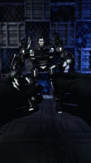 Transformers Barricade Toy Unboxing and Review