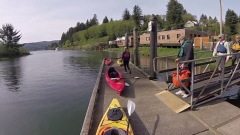 Kayaking Oregon's coastal estuaries on the Nehalem water trail | Grant's Getaways