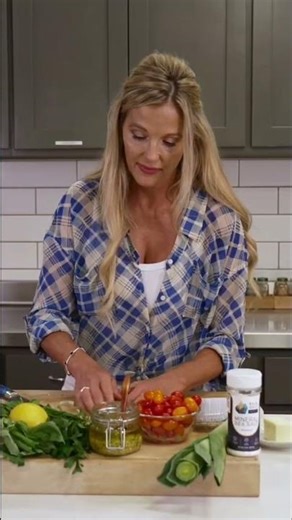 Sautéing Leeks: Cooking Tips for Perfect Garlic #shorts