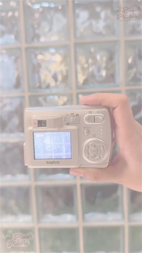 ⋆˚࿔ Sanyo Xacti DSC-S4 𝜗𝜚˚⋆ 📸 3499 ૮꒰˵• ﻌ •˵꒱ა features ✿ 4.0 MP CCD sensor ✿ 2× optical zoom lens ✿ 1.5″ LCD display ✿ SD card internal memory ✿ Video recording with sound ✿ Powered by 2× AA batteries ✿ Built-in flash ✿ Compact and simple design issue/s - minimal scratches 📍Pasig City, Philippines ⋆. 𐙚 GCash / Maya / Bank Transfer ⋆. 𐙚 Meet-ups within certain areas only! ⋆. 𐙚 Shipping via: SDD / J&T / LBC ⸻ inclusions ✧ ♡ unit ♡ battery ♡ charger ♡ sd card ♡ strap ♡ cute stickers ⸻ ✨ plu
