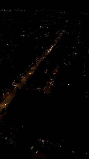 Chris de Burgh - The Lady In Red (1986) Official Lyric Video