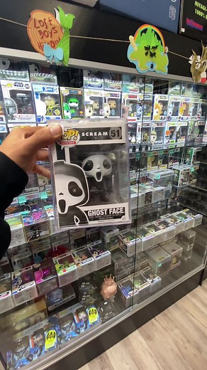 for all of our horror fans🥰a couple options if you like ghost face as much as us🤩😅. Items are available in store we’re open daily 11am-8pm😎 a lot more horror stuff as well come check it out🤪#screammovie #ghostface #horror #shopsmall