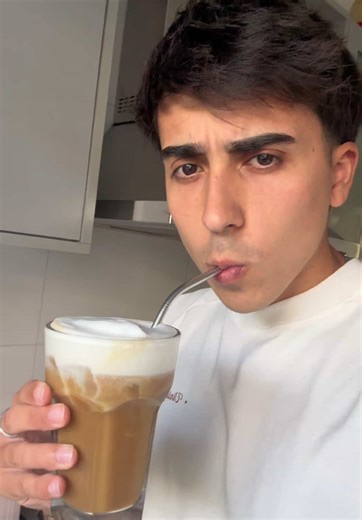 Cómo Hacer un Iced Coffee en Casa: Tutorial