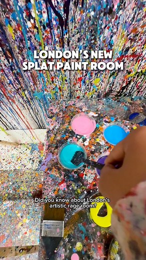 ad This is London’s brand new SPLATTER PAINT ROOM and it’s SO MUCH fun! Perfect with kids, on your own or as a unique date! This is Kedi Studio and it’s where you can get as messy as you’d like. Gear up in your protective overalls and shoes, get your paint and let your creative juices flow! SHARE THIS with someone who would love to go:📍Kedi Studio, Arch 91 Tiverton St, London SE1 6FX ⏳ 60 minute session 💷 All materials canvas included in the price: Adults: £45, Child (Under 16): £43, Adult Chi
