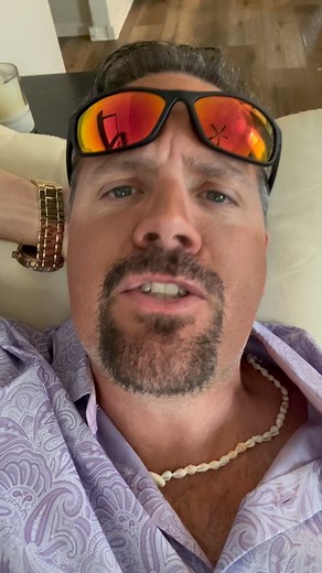 This MLM Guru gets it. 💵💵💵 #comedy #cringe #characters #cleancomedy #multilevelmarketing #money #grind #funny #laugh | Chris Munch Comedy