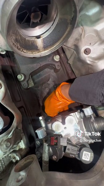 6.7 Powerstroke High Pressure Fuel Pump Replacement Guide