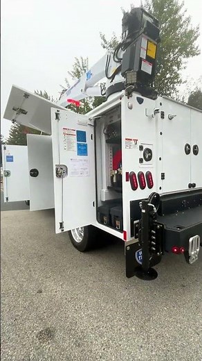 Custom 11' Service Truck on Ford F550 | Work Truck West