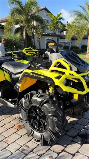Unforgettable Birthday Gift: Can-Am Outlander 1000R
