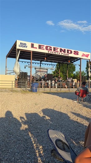 Weathered a tribute to Creed!