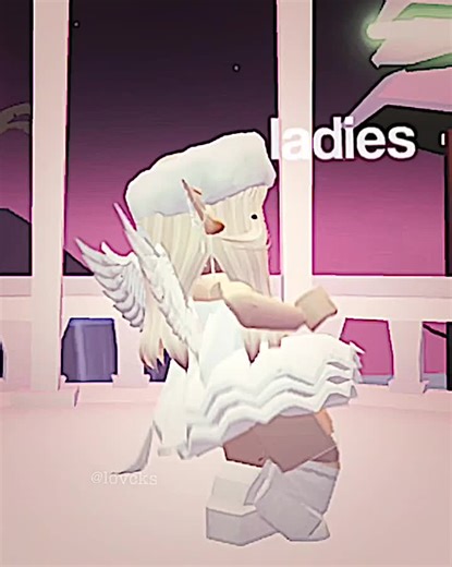 shake your body like a belly dancer~ #robloxedit #bananza #roblox #edit #lovcks #videostar #vspedit #velocity