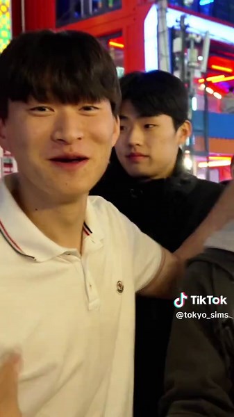 tokyo_sims (@tokyo_sims) - Hongdae not for beginners | hongdae