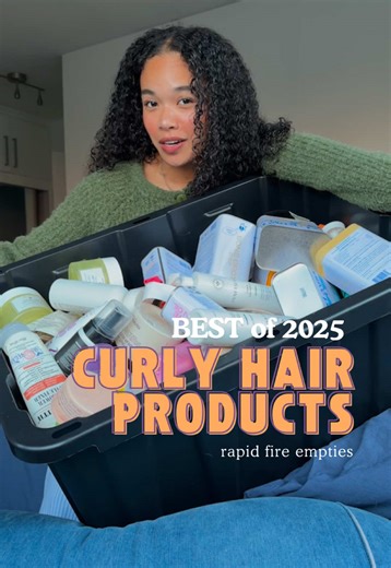 the BEST curly hair products as someone who tried GALLONS worth of curly hair products this year! 🏆✨➰ also i have low porosity 3b/3c curls ❤️ products: - @MICHE Beauty detox gentle clarifying shampoo - @CÉCRED hydrating shampoo - @Olaplex no5 leave in conditioner - @Fenty Hair the homecurl curl defining cream - @Rizos Curls strong hold gel - @thedouxx mousse defining texture foam - @Innersense Organic Beauty I create curl memory - olaplex rich hydration mask - @Not Your Mother's curl talk colle