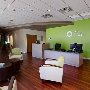 See what you can expect at Oak Street Health. Take a virtual tour inside our center. | Oak Street Health