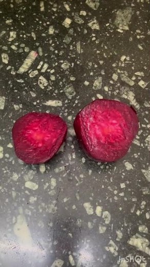 “Super Easy Beetroot Purée 🥄 | Quick & Healthy Recipe