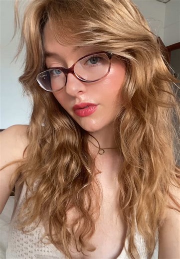 Alison (@alisonrouge)’s videos with My humps - MARLEY NYC