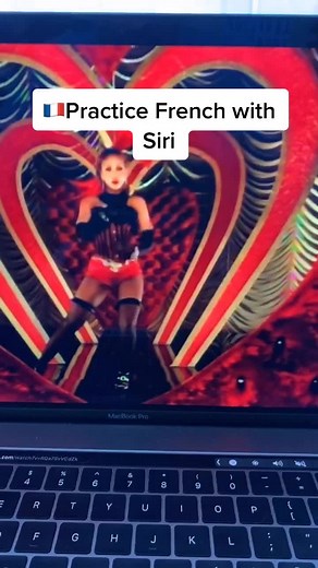 French Siri Comedy: Practice French with Siri